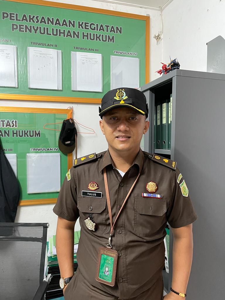 Kejari Samosir Buka Hotline Pengaduan Mafia Tanah, Pupuk Subsidi, dan ... Kejari Samosir Buka Hotline Pengaduan Mafia Tanah, Pupuk Subsidi, dan ...